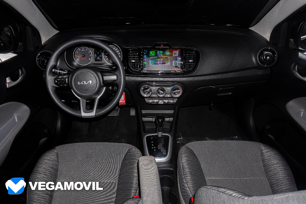 KIA SOLUTO LX - Vegamovil
