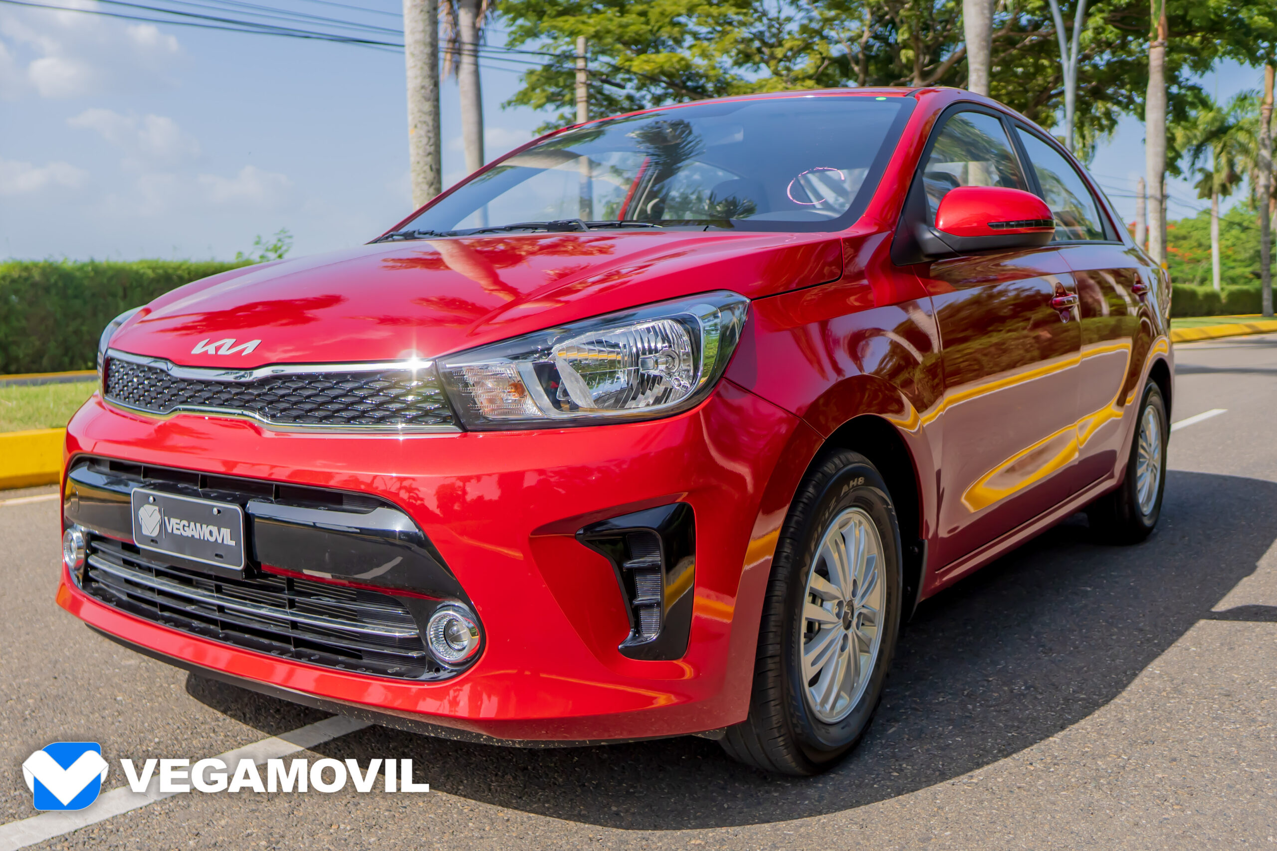 KIA SOLUTO LX - Vegamovil