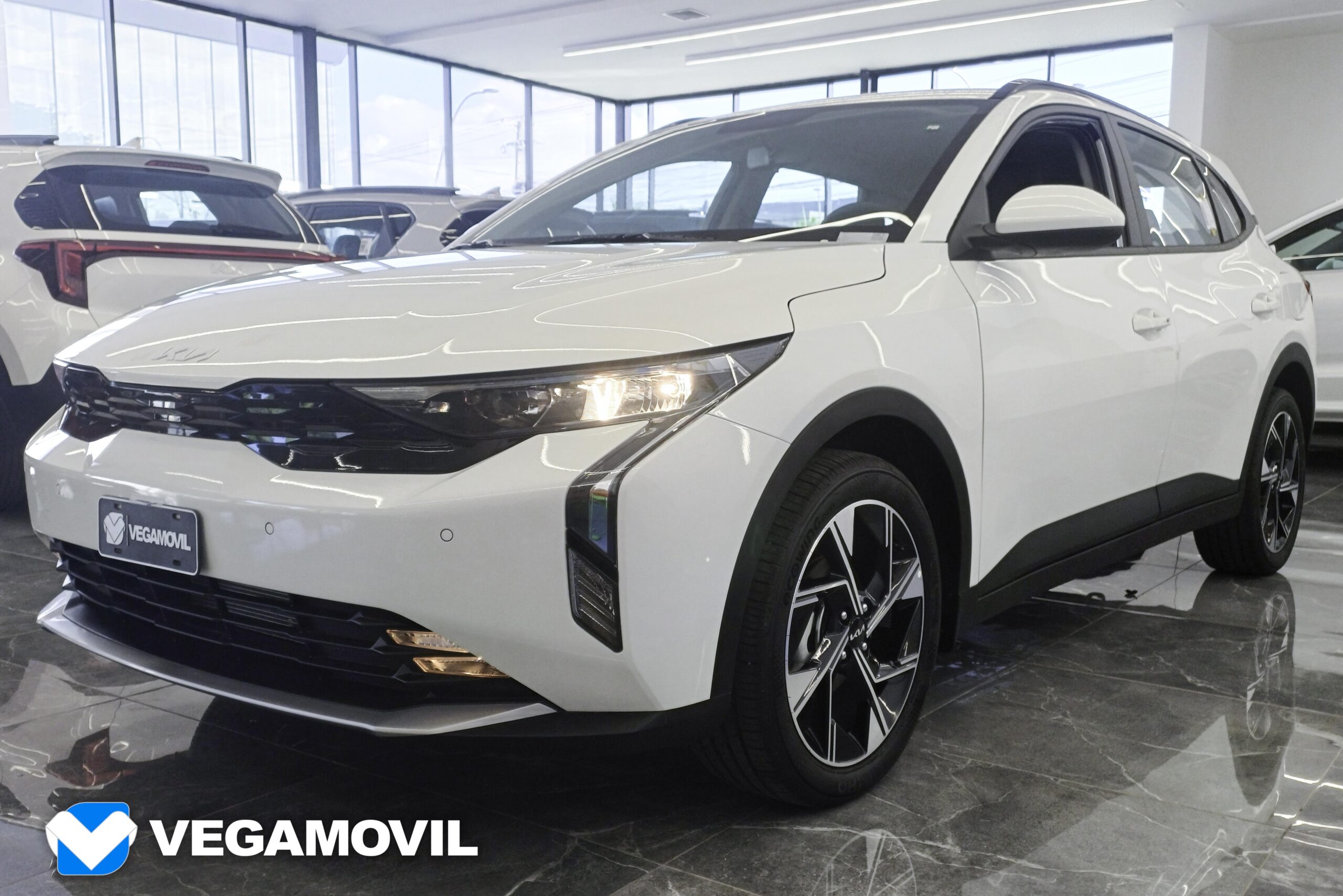 KIA K3 CROSS FULL - Vegamovil