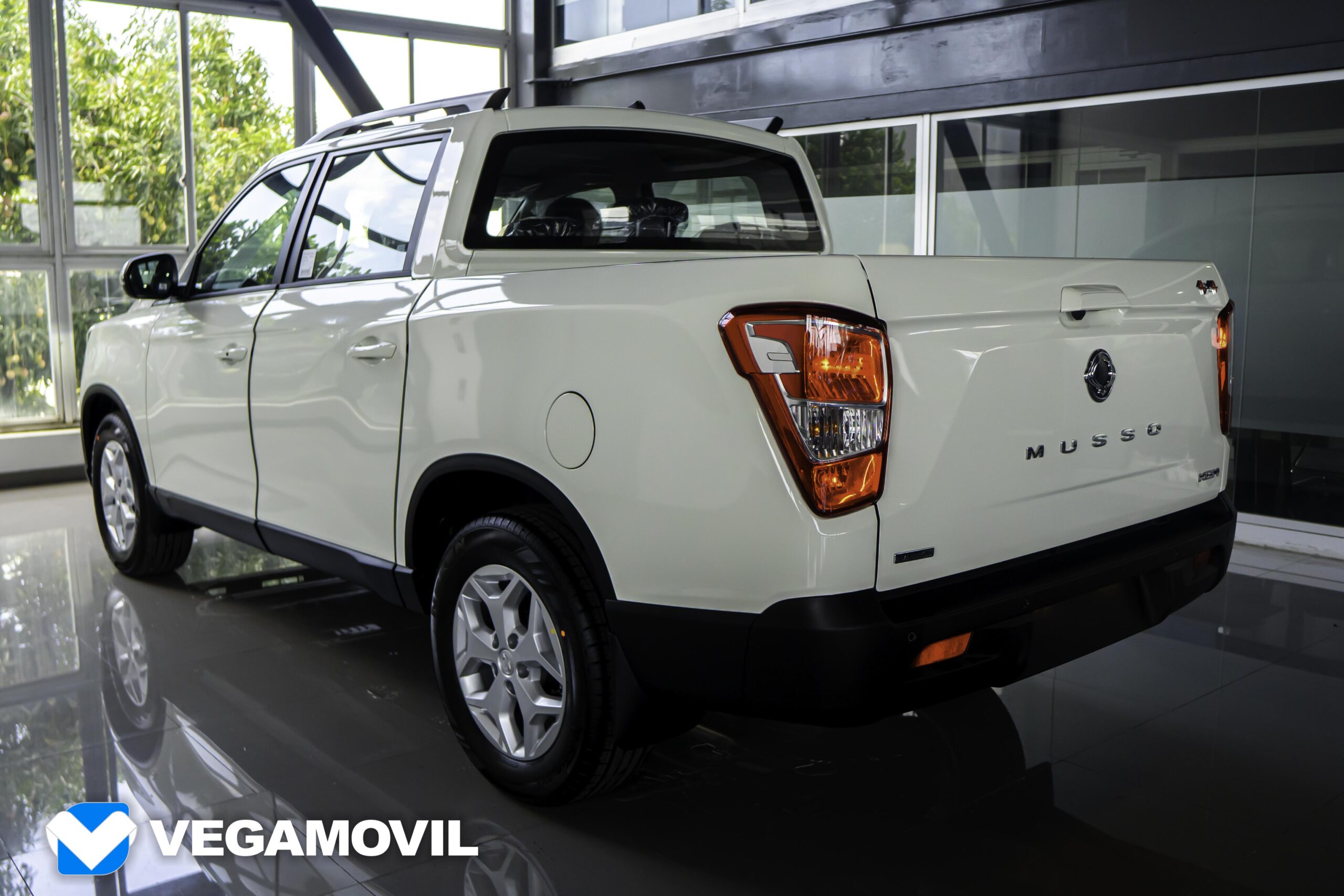 KGM MUSSO ADVENTURE PLUS - Vegamovil